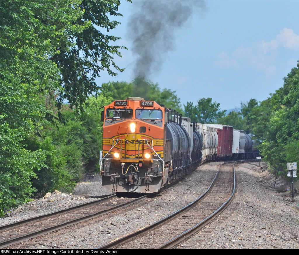 BNSF 4795, St.Croix Sub.